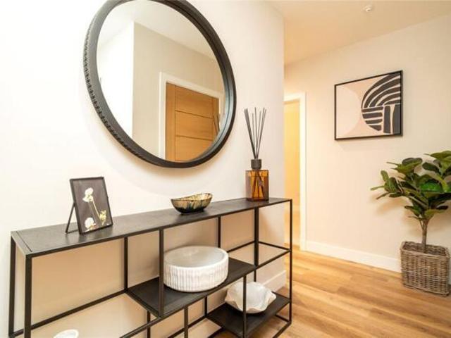 For Sale 2 Bedroom Shared Living/roommate City Of Edinburgh City Of Edinburgh DS99237243