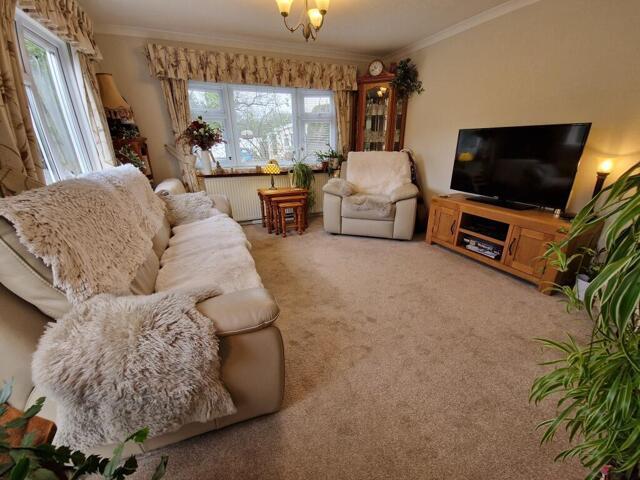 For Sale 2 Bedroom Shared Living/roommate Clyst St Mary Clyst St Mary DS99608151
