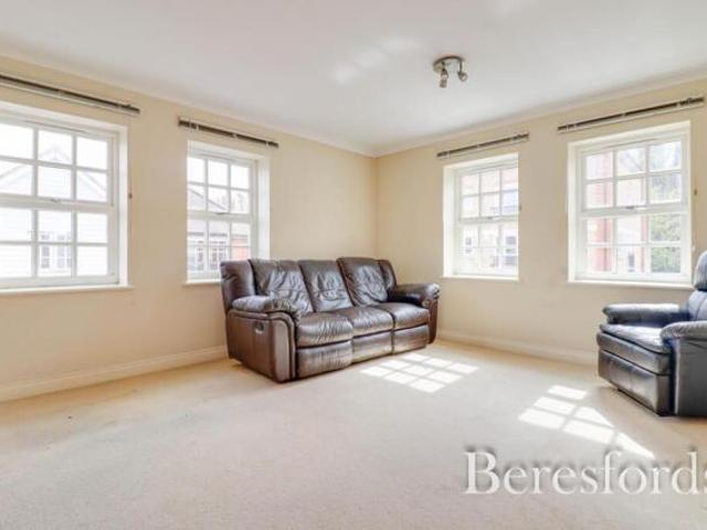 For Sale 2 Bedroom Shared Living/roommate Colchester Essex DLS101199774