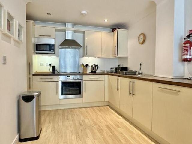 For Sale 2 Bedroom Shared Living/roommate Cornwell Cornwall DS101678418