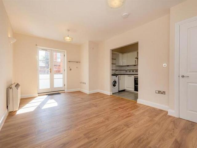 For Sale 2 Bedroom Shared Living/roommate Corporation Street Corporation Street DLS100953394