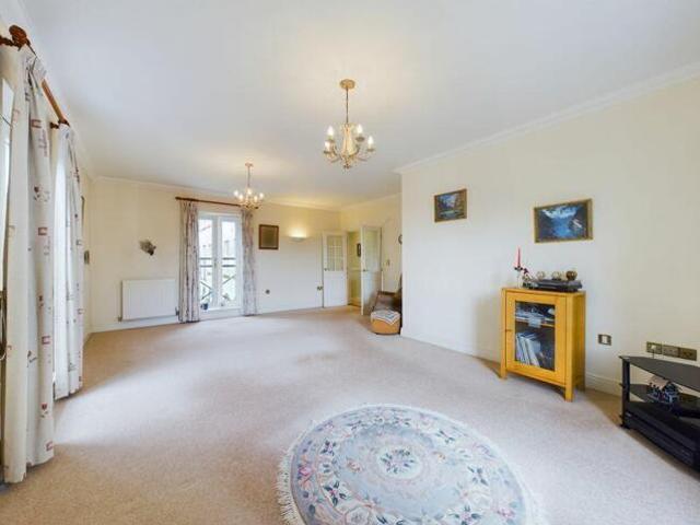 For Sale 2 Bedroom Shared Living/roommate Coulsdon Great London DLS87597591