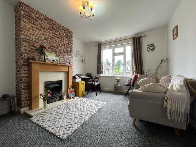 For Sale 2 Bedroom Shared Living/roommate Coventry West Midlands DLS101200142