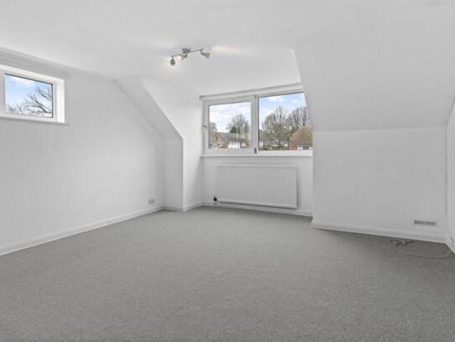 For Sale 2 Bedroom Shared Living/roommate Crowborough East Sussex DS99926209