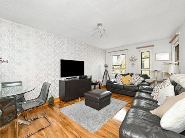 For Sale 2 Bedroom Shared Living/roommate Dalkeith Midlothian DS100132632