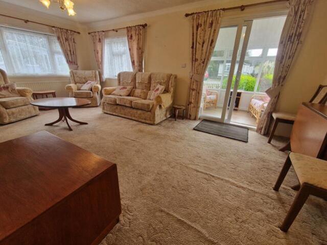 For Sale 2 Bedroom Shared Living/roommate Dawlish Warren Dawlish Warren DS101231767