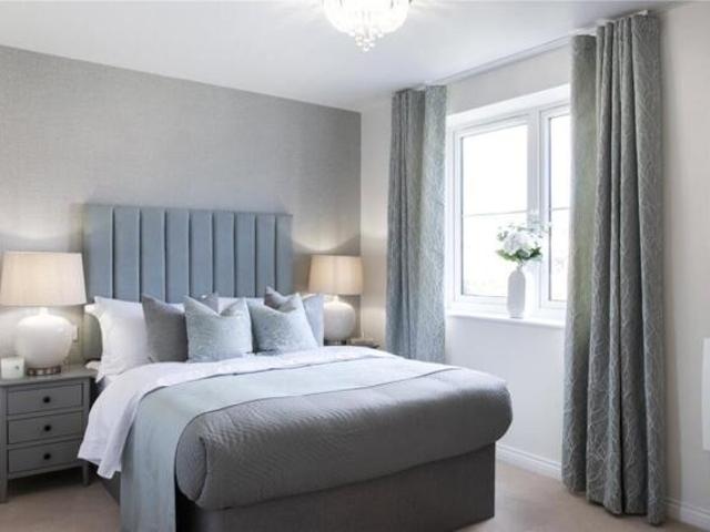 For Sale 2 Bedroom Shared Living/roommate Evesham Worcestershire DLS99345130