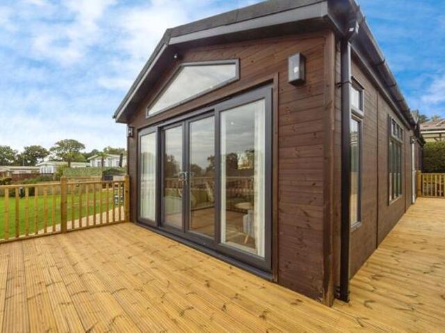 For Sale 2 Bedroom Shared Living/roommate Exeter Devon DS99161909