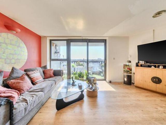 For Sale 2 Bedroom Shared Living/roommate Ealing Great London DS101856063