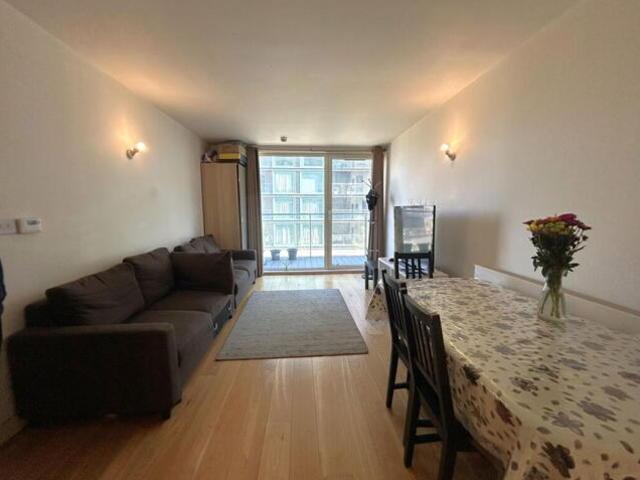 For Sale 2 Bedroom Shared Living/roommate Ealing Greater London DLS101676365