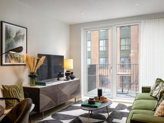 For Sale 2 Bedroom Shared Living/roommate Ealing Greater London DS101379118