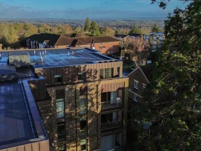 For Sale 2 Bedroom Shared Living/roommate East Sussex West Sussex DS99808605