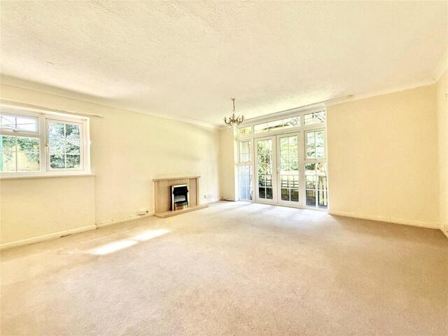 For Sale 2 Bedroom Shared Living/roommate Eastbourne East Sussex DLS99344813