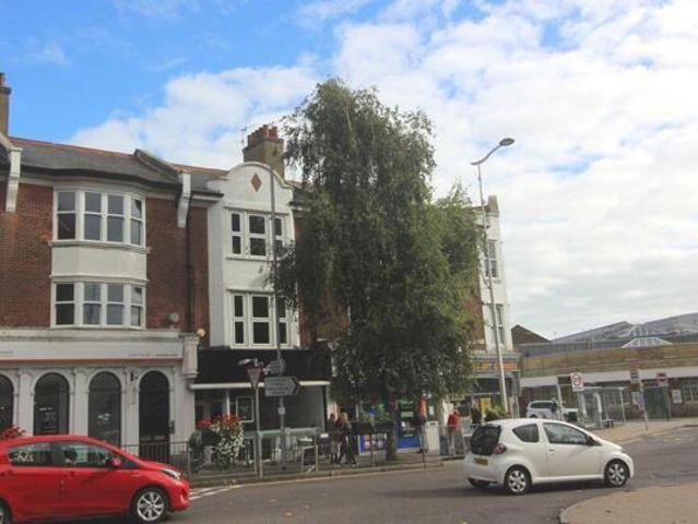 For Sale 2 Bedroom Shared Living/roommate Eastbourne East Sussex DS98648934