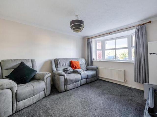 For Sale 2 Bedroom Shared Living/roommate Eastleigh Hampshire DLS101931375