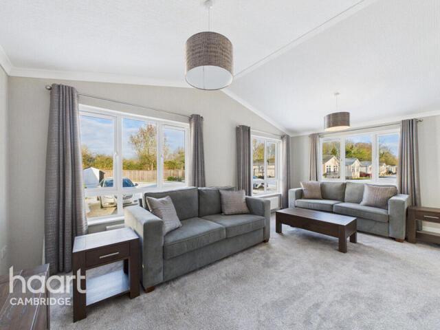 For Sale 2 Bedroom Shared Living/roommate Ely Road Ely Road DS100426356