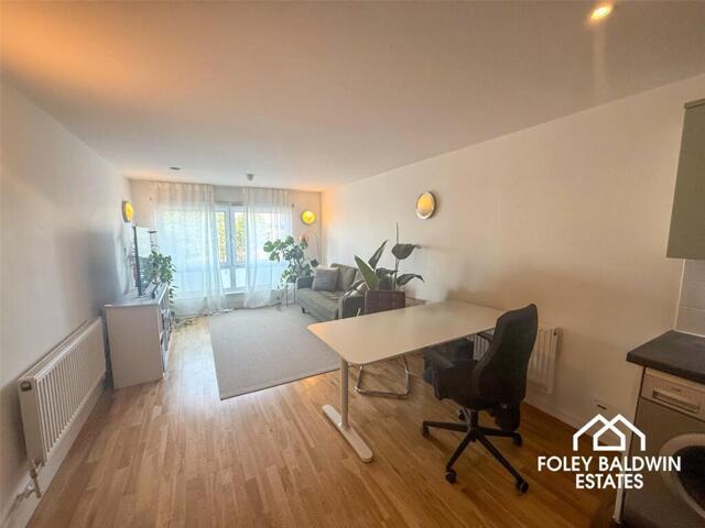 For Sale 2 Bedroom Shared Living/roommate Epping Forest Greater London DLS100366550