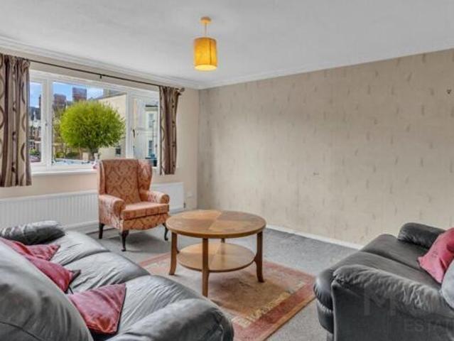 For Sale 2 Bedroom Shared Living/roommate Folkestone Kent DLS101931717