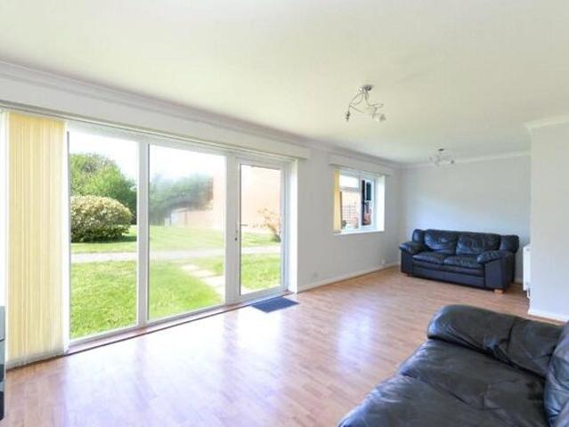 For Sale 2 Bedroom Shared Living/roommate Guildford Surrey DLS101676126