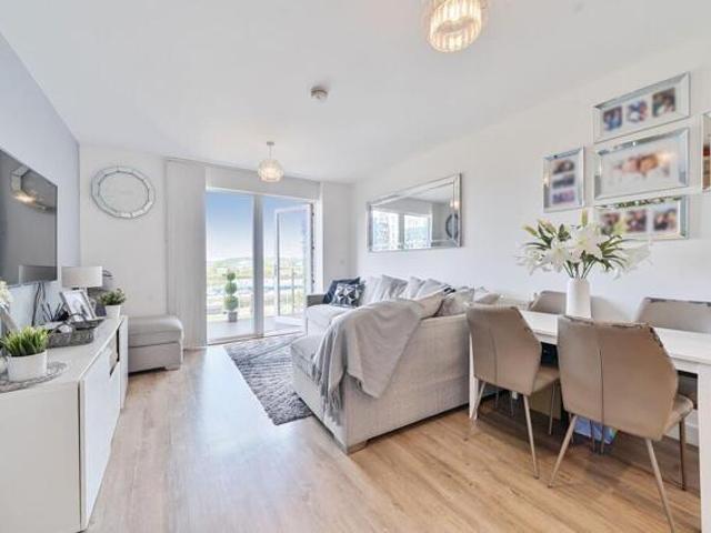For Sale 2 Bedroom Shared Living/roommate Gillingham Dorset DS99523770