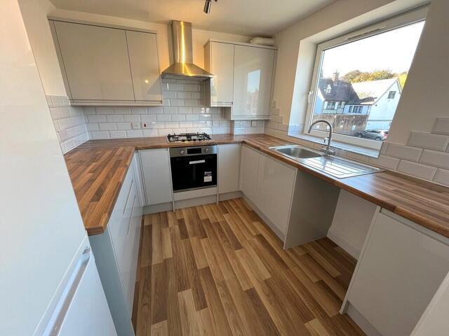 For Sale 2 Bedroom Shared Living/roommate Gloucester Gloucestershire DS98834731
