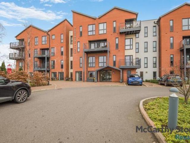 For Sale 2 Bedroom Shared Living/roommate Gloucester Gloucestershire DS99895661