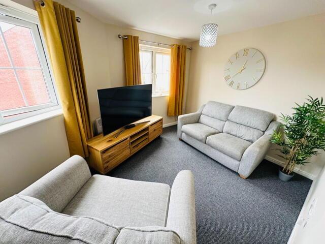 For Sale 2 Bedroom Shared Living/roommate Gorseinon Gorseinon DS100132308