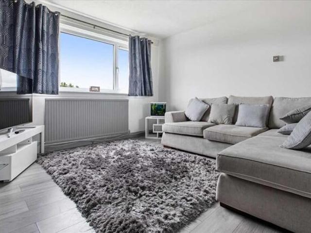 For Sale 2 Bedroom Shared Living/roommate Greenhills Greenhills DS92398769
