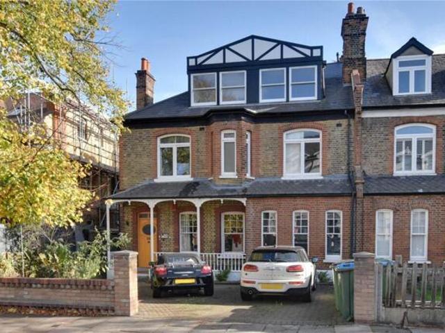 For Sale 2 Bedroom Shared Living/roommate Greenwich Greater London DLS100614855