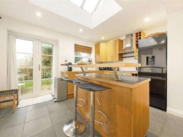 For Sale 2 Bedroom Shared Living/roommate Greenwich Greater London DS100456503