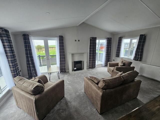 For Sale 2 Bedroom Shared Living/roommate Hull East Riding Of Yorkshire DS99161868