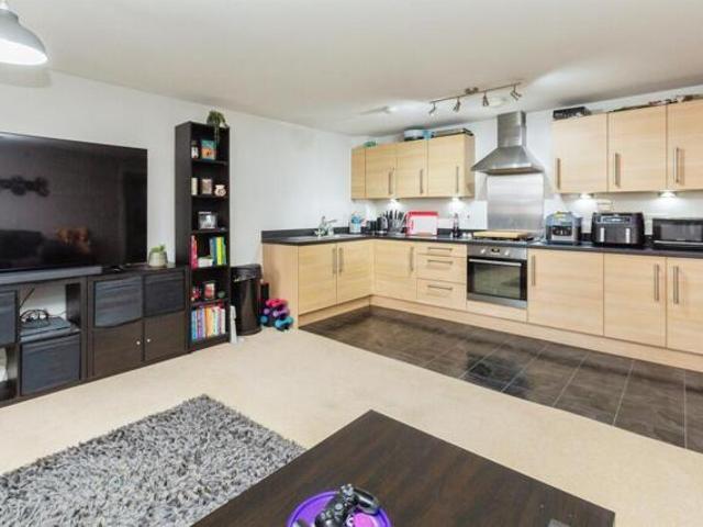 For Sale 2 Bedroom Shared Living/roommate Haddenham Buckinghamshire DLS99608190
