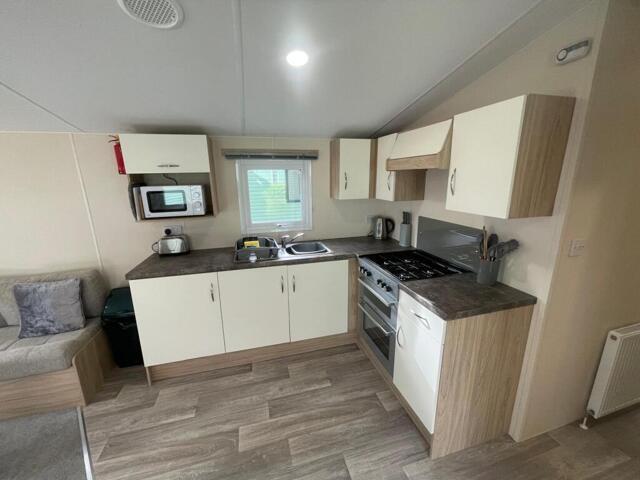 For Sale 2 Bedroom Shared Living/roommate Hale Cheshire DLS101891947
