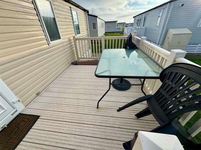 For Sale 2 Bedroom Shared Living/roommate Hampshire Hampshire DS99839983