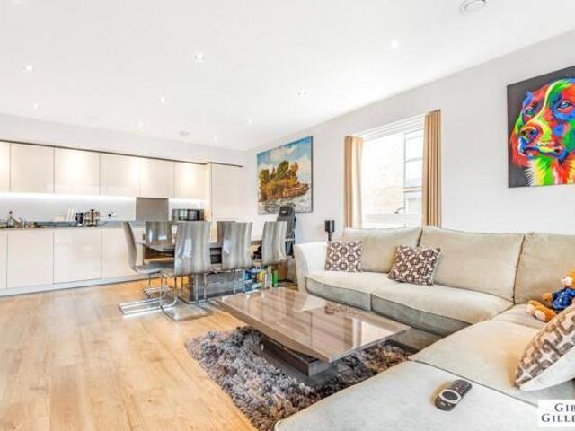 For Sale 2 Bedroom Shared Living/roommate Harrow Great London DS101743287