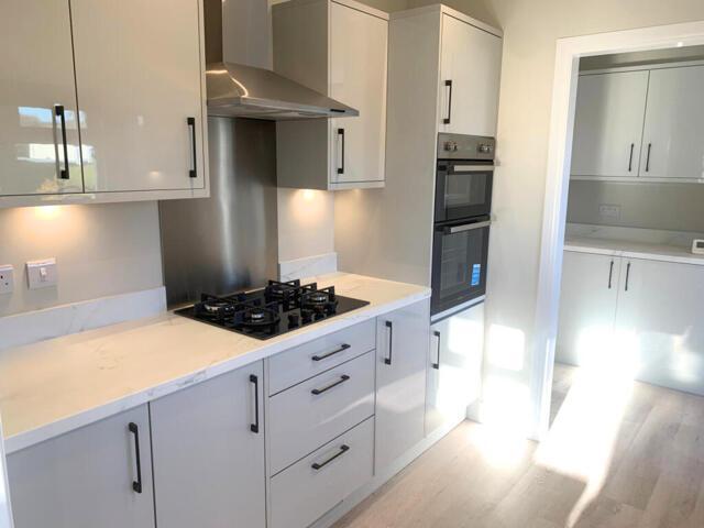 For Sale 2 Bedroom Shared Living/roommate Hatfield Hertfordshire DS98278196