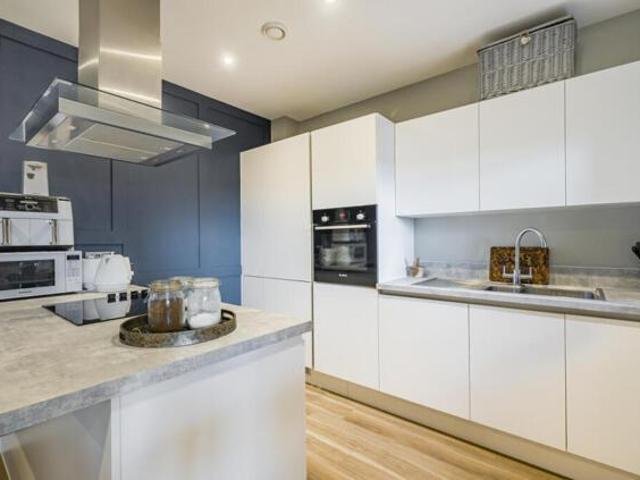 For Sale 2 Bedroom Shared Living/roommate Hillingdon Greater London DS100058018