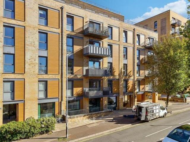 For Sale 2 Bedroom Shared Living/roommate Hove East Sussex DS99236977