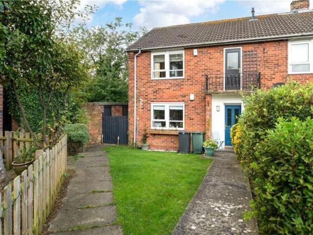 For Sale 2 Bedroom Shared Living/roommate Ilkley Bradford DLS101025525