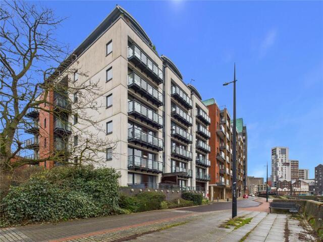 For Sale 2 Bedroom Shared Living/roommate Ipswich Suffolk DS100787024