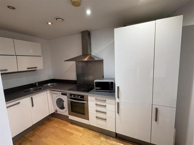 For Sale 2 Bedroom Shared Living/roommate Jordan Street Jordan Street DS100132272