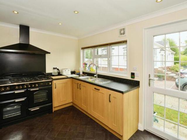 For Sale 2 Bedroom Shared Living/roommate Kent Kent DLS98503750