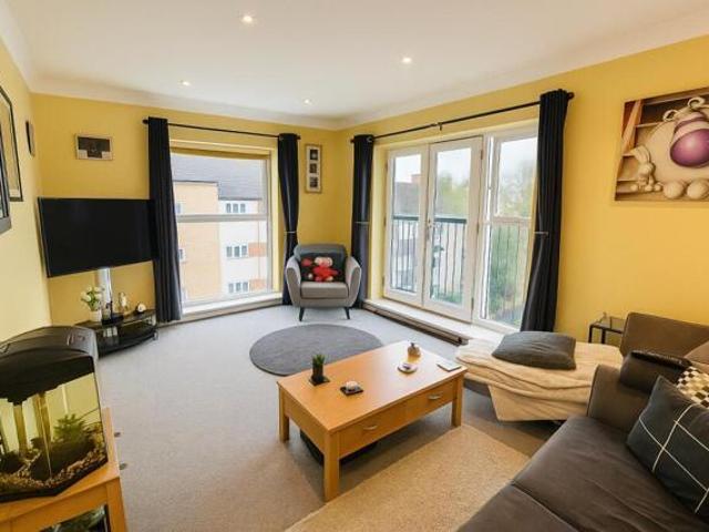For Sale 2 Bedroom Shared Living/roommate Kent Kent DLS99380876