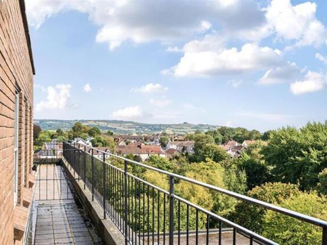 For Sale 2 Bedroom Shared Living/roommate Keynsham Bristol DS100881472