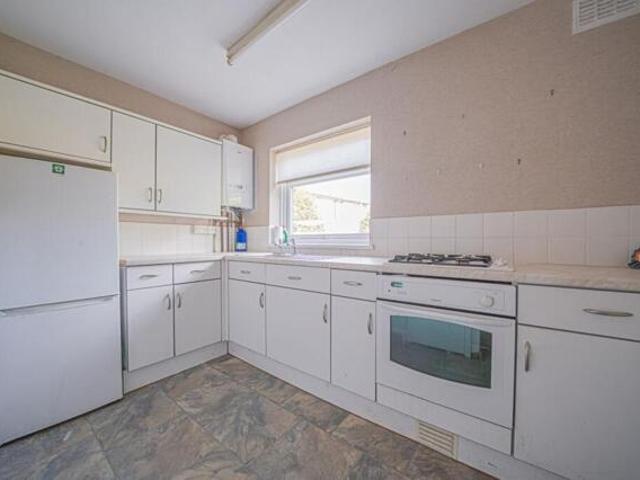 For Sale 2 Bedroom Shared Living/roommate Knowle Solihull DLS100240862