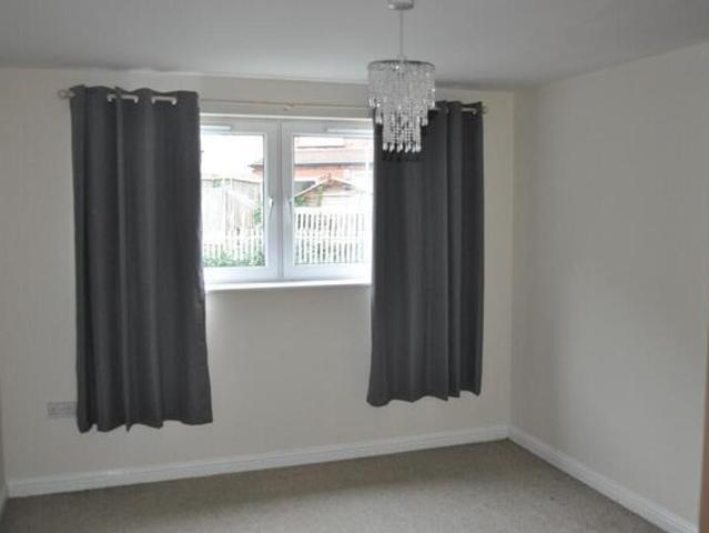 For Sale 2 Bedroom Shared Living/roommate Knowsley Merseyside DLS99641961