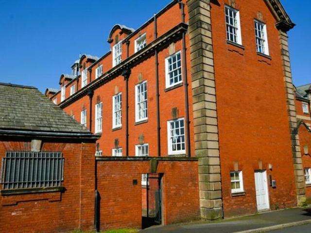 For Sale 2 Bedroom Shared Living/roommate Knowsley Merseyside DS100825143