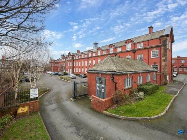 For Sale 2 Bedroom Shared Living/roommate Knowsley Liverpool DLS99237224