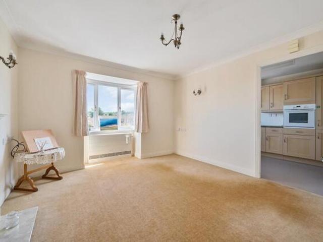 For Sale 2 Bedroom Shared Living/roommate Luton Luton DS100132626