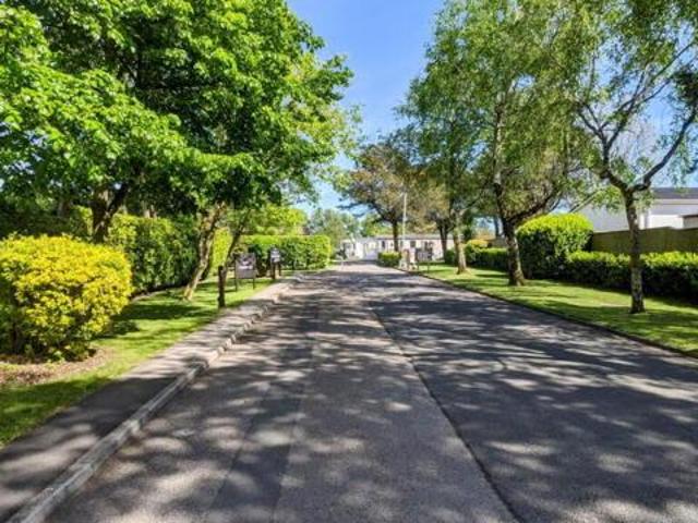 For Sale 2 Bedroom Shared Living/roommate Lancs Lancashire DLS99130095